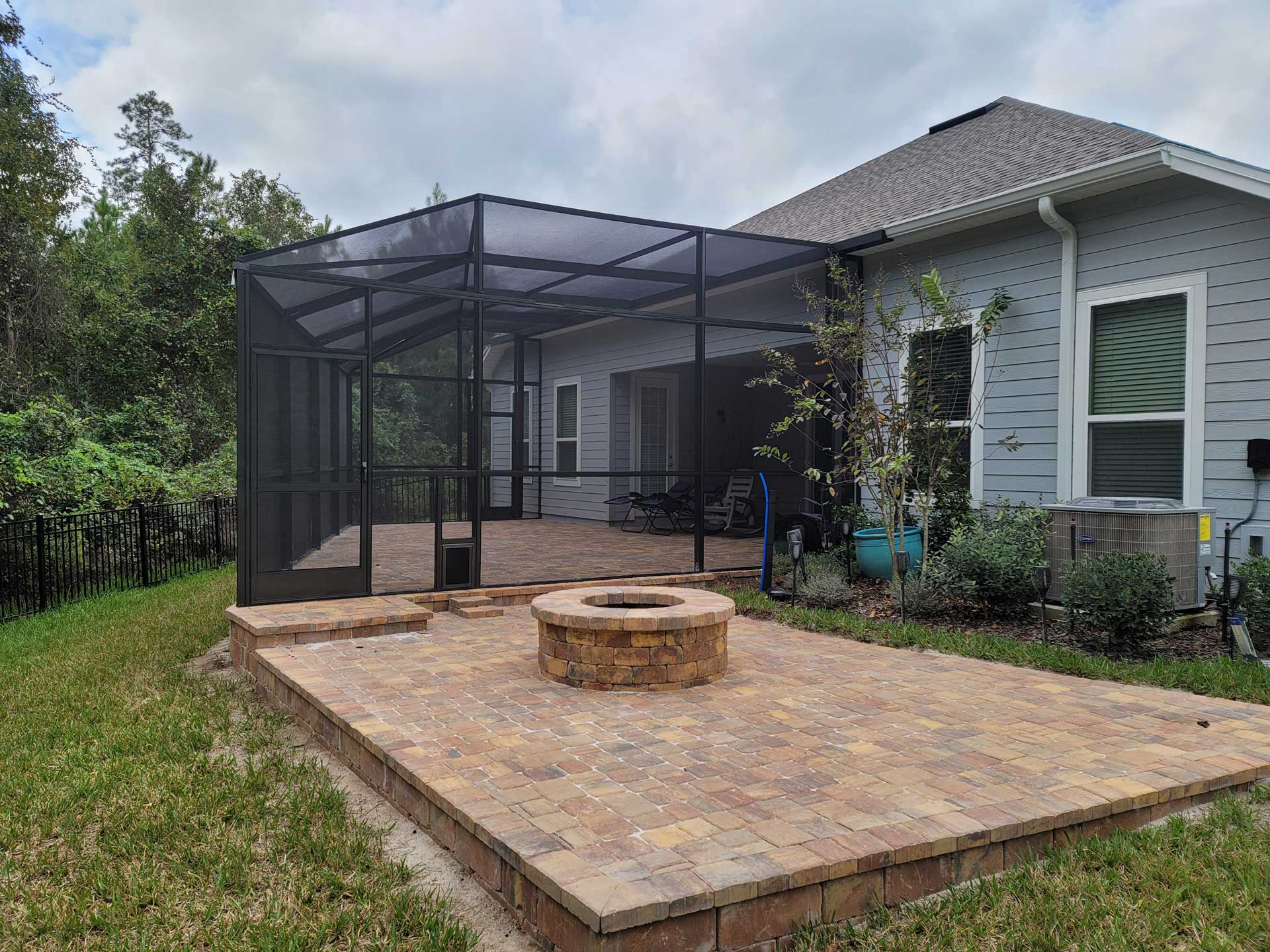 How to Choose the Right Screen Enclosure for Your Home - Colonial ...